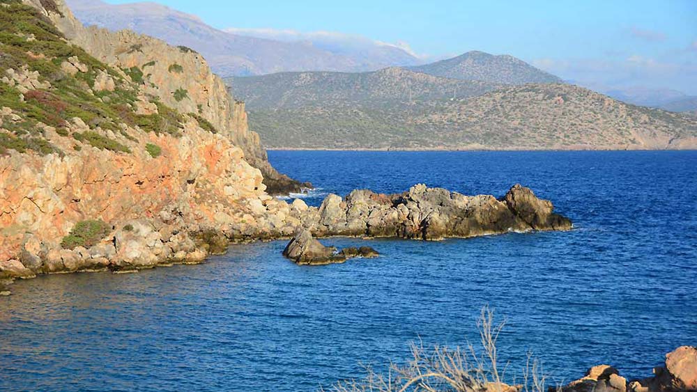 Istron - Crete. Hotels & Information. Travel Guide.